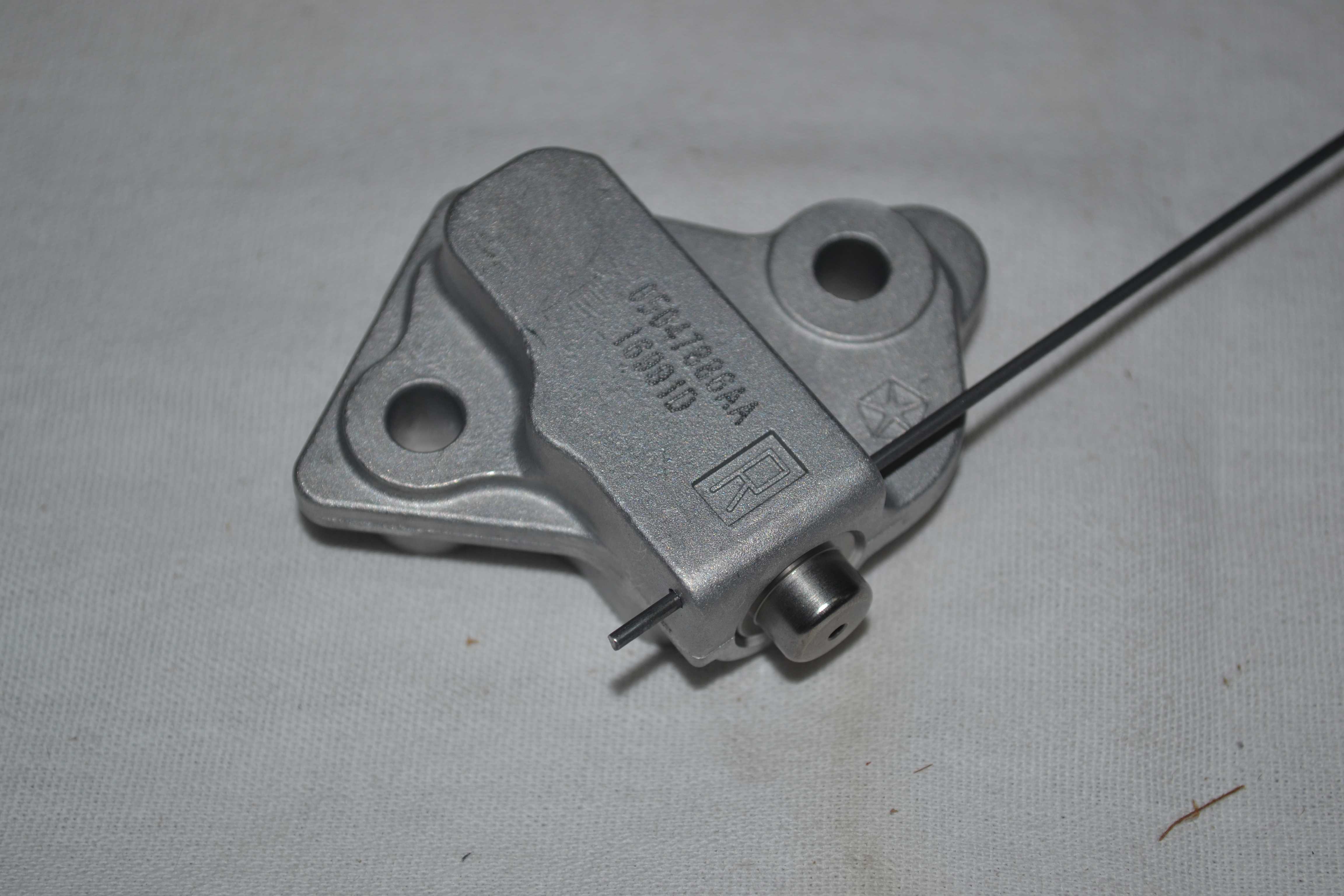 Купить Натяжитель цепи грм правый 3,6 л 5047886AA CHRYSLER в Москве и с ...